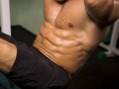 Artykuły / Trening : Zasady budowania rzeźby :: Sprint Fight&Fitness